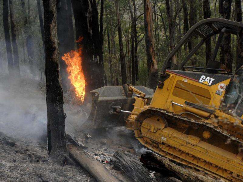 RFS urges owners of 'heavy plant' to register before fire season ...