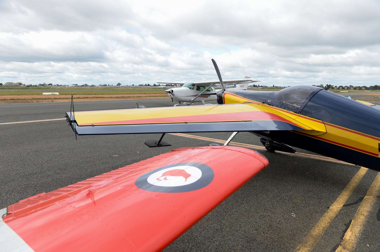 Gallery | Aviation enthusiasts look to the skies | Shepparton News