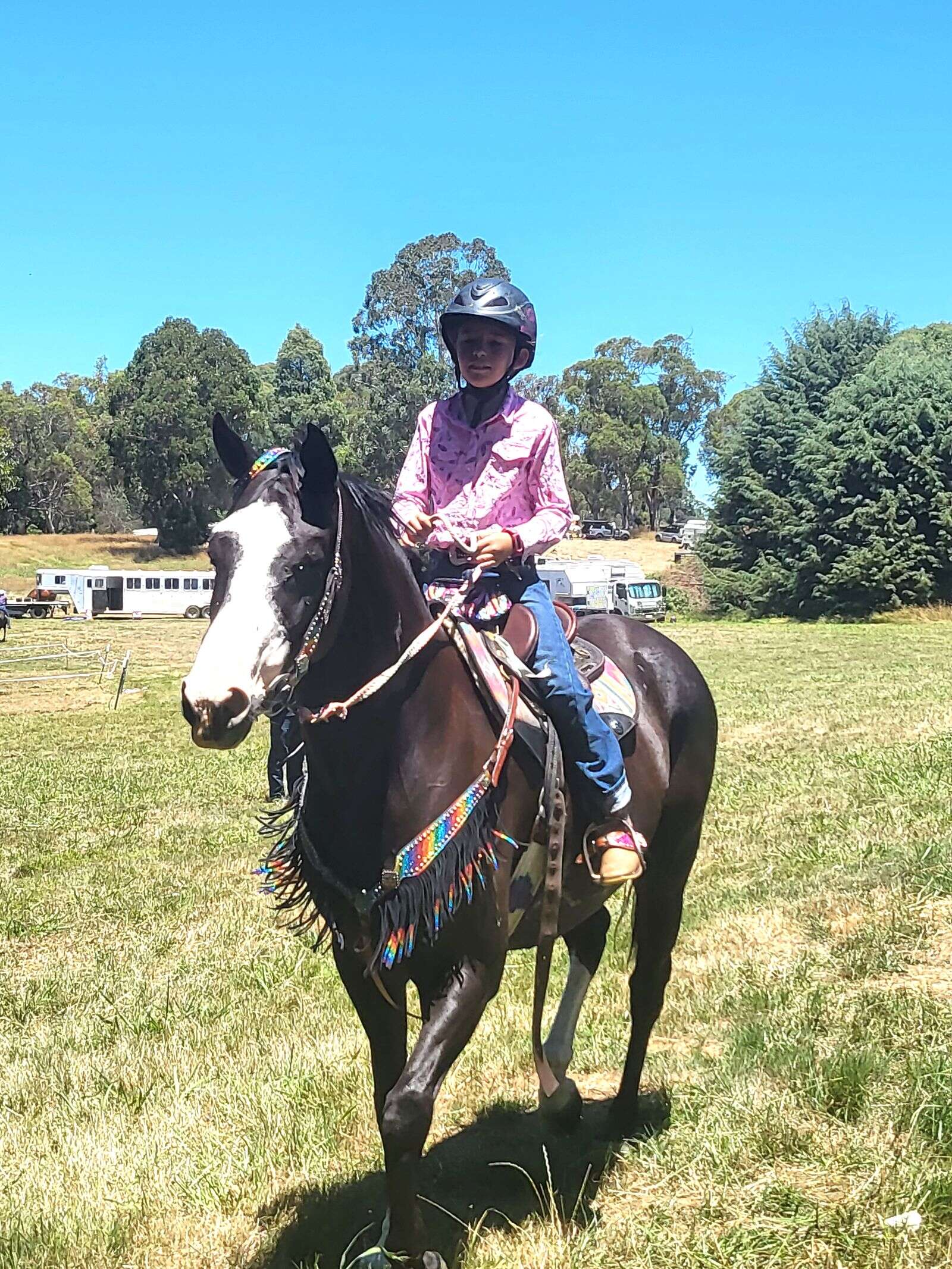 Barrel racing riders excel | Deniliquin Pastoral Times