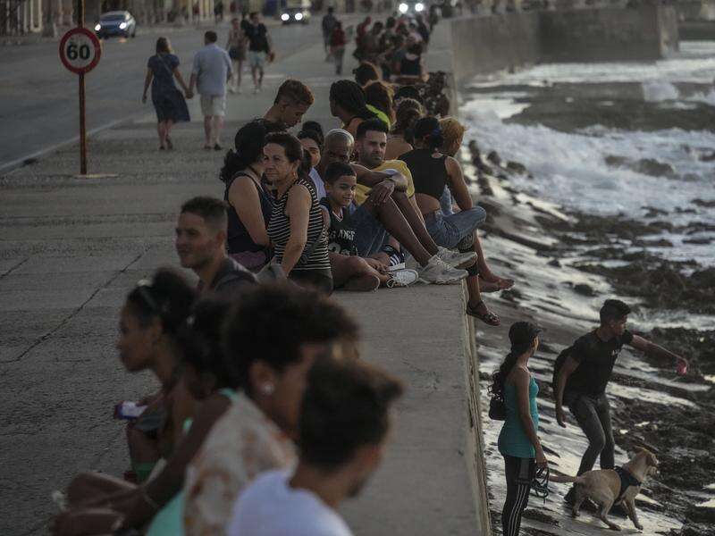 Cuba electric grid collapses after power plant failure | Cobram Courier