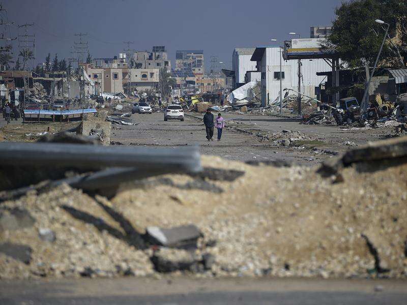 Hamas outlines three-phase ceasefire for Gaza | Country News