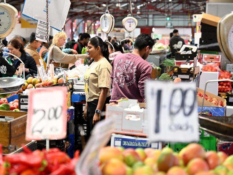 Unemployment holds steady despite surprise fall in jobs | Kyabram Free ...