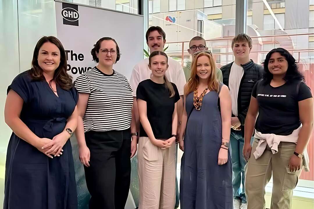 Students explore media and engineering — and meet top professionals ...