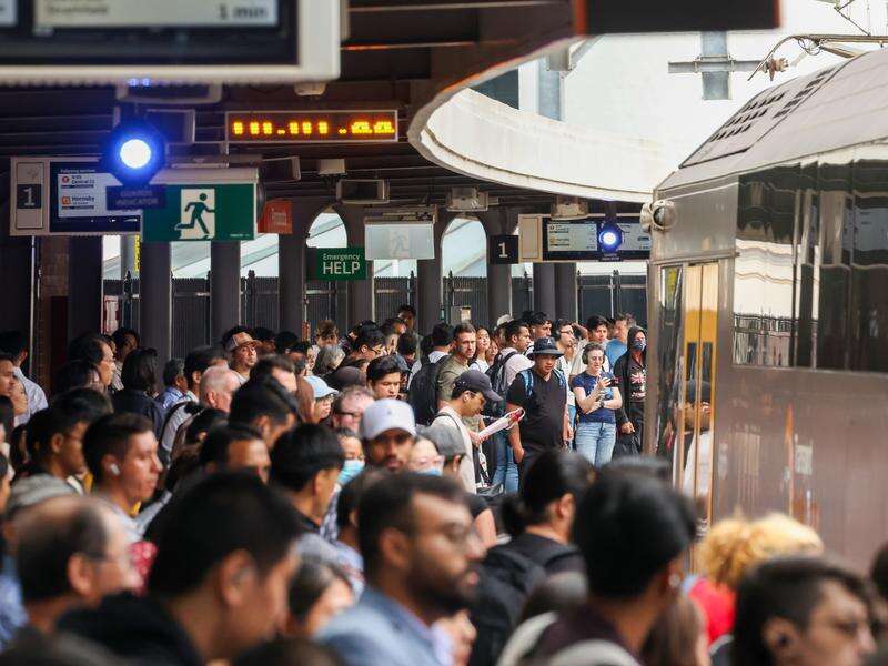Union accused of 'gaslighting' stranded rail commuters | Shepparton News