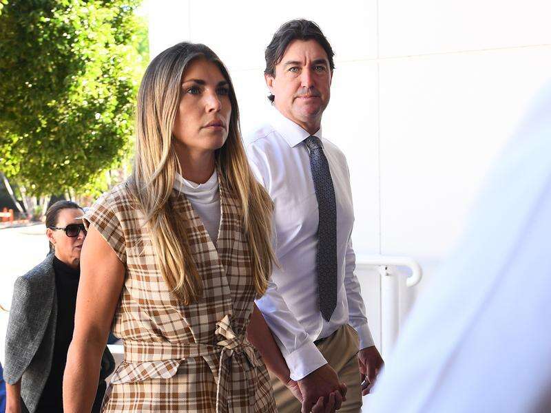 Crash pilot a 'cocaine-using party animal', court told | Country News