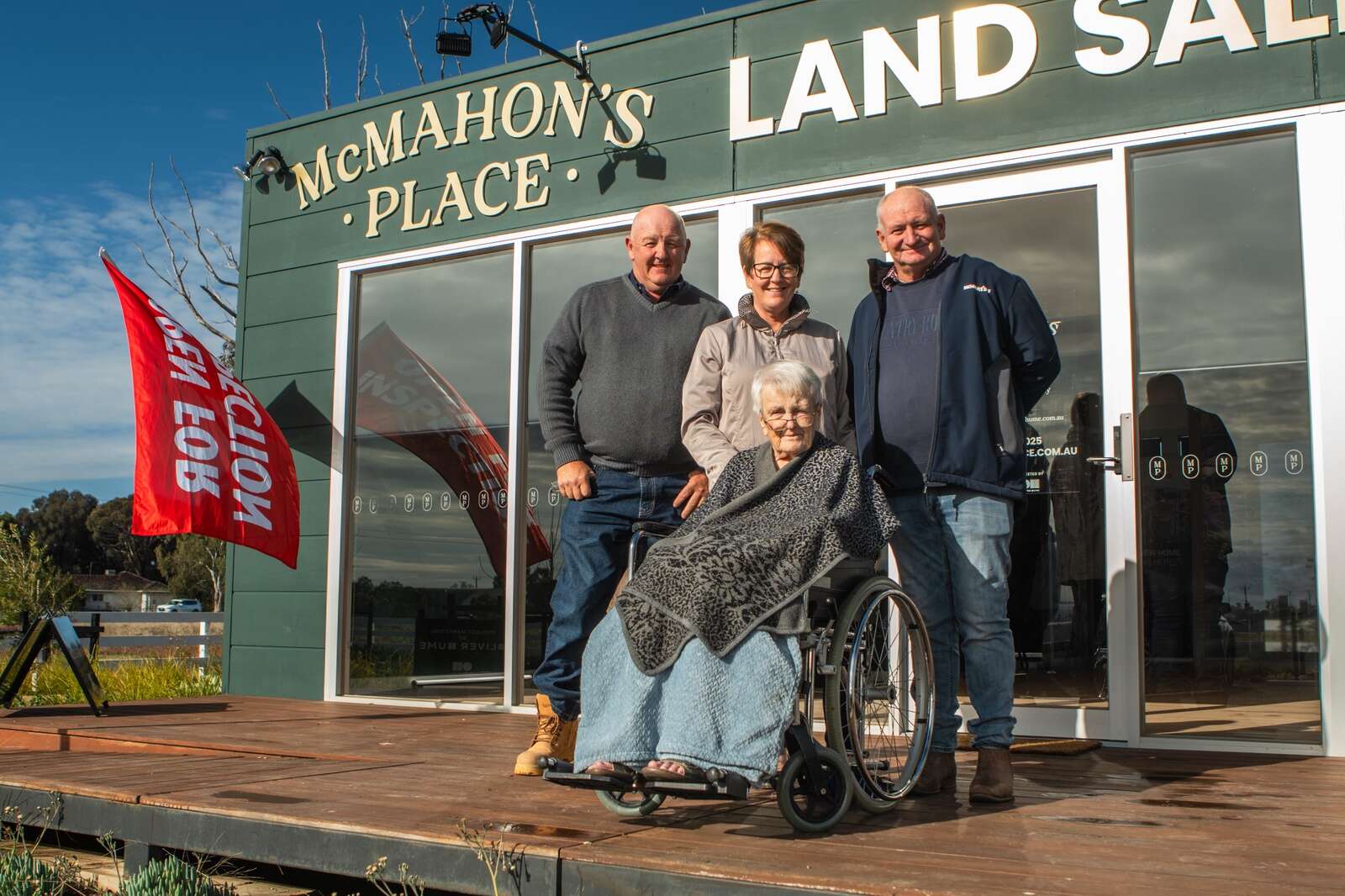 First of 1000 McMahon’s Place lots sell | Riverine Herald
