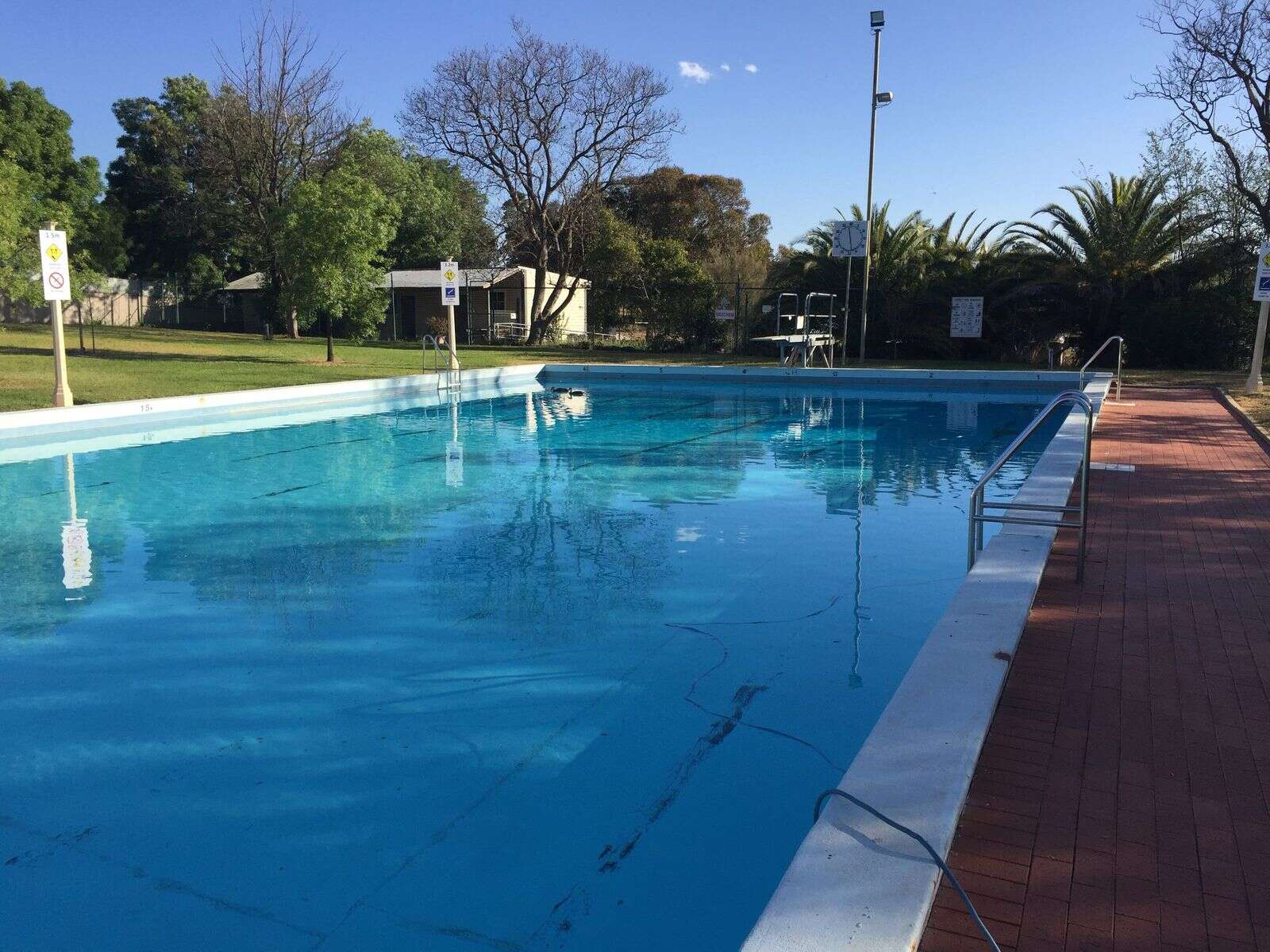 Lifeguard shortage impacts Indigo pools | Benalla Ensign