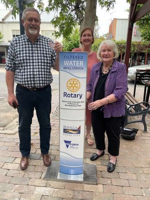 Max Robertson Memorial Drinking Fountain Installed | Kyabram Free Press