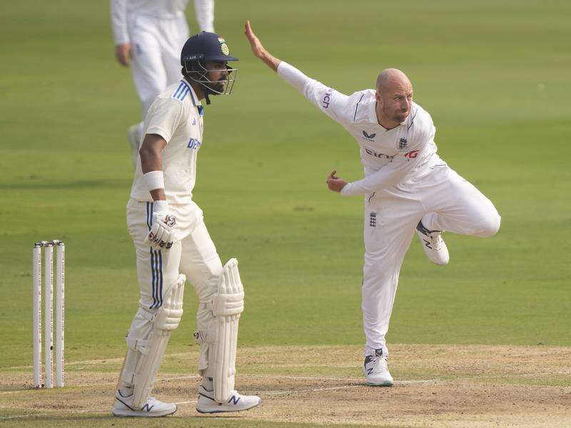 Knee trouble rules England's Leach out of India tour | Campaspe News