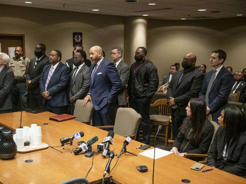 Ex-Memphis cops acquitted in fatal beating of Black man | Country News