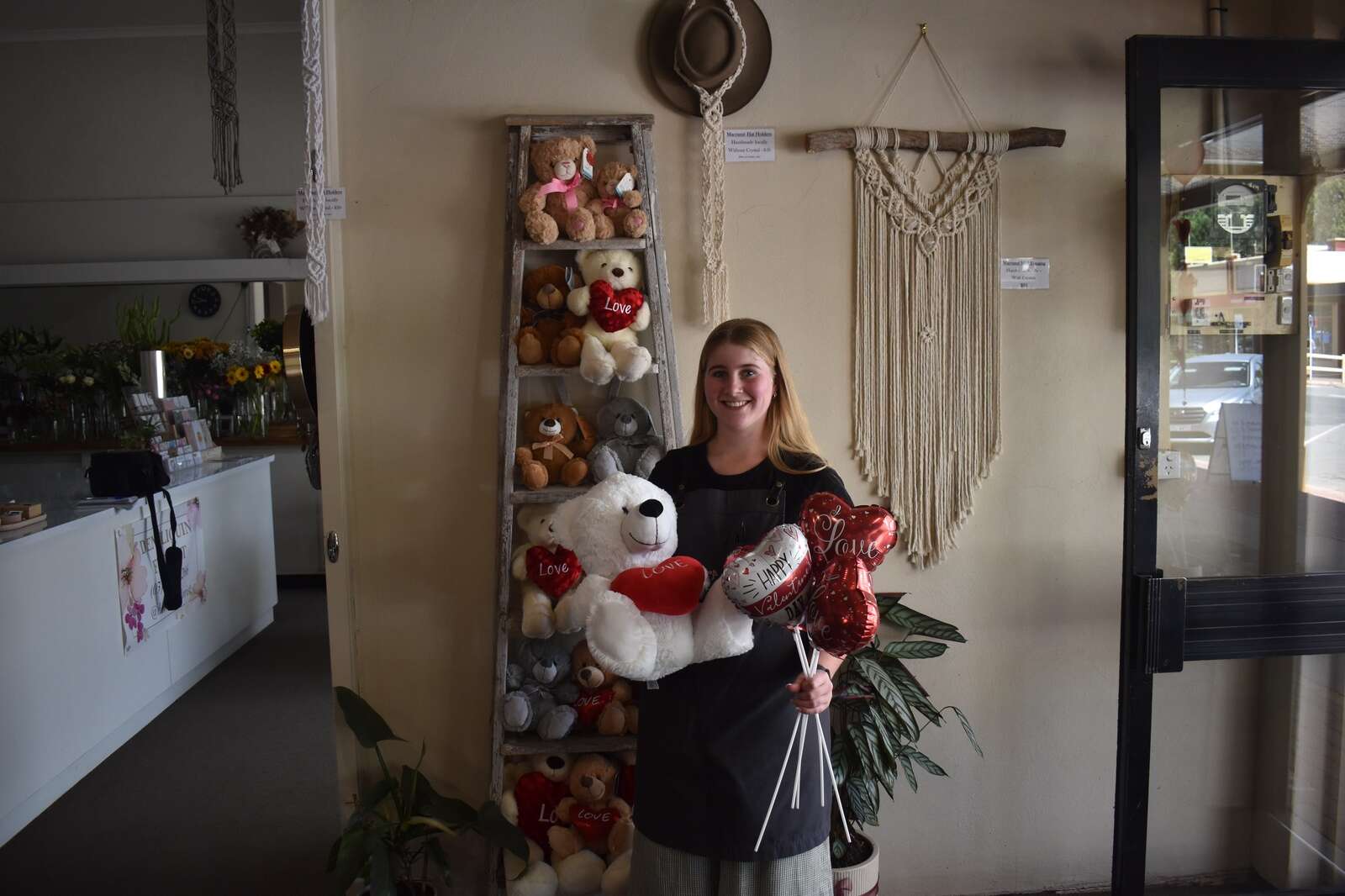 Let love blossom with Deniliquin Florist | Benalla Ensign