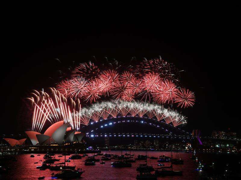 Subdued celebration as Sydney begins 2022 | Country News