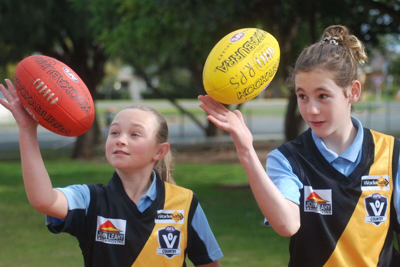Schools combine for football carnival | Corowa Free Press