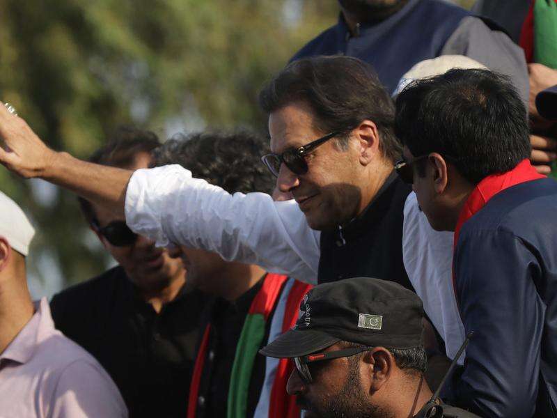 Former Pakistan PM Khan hurt in shooting | Country News
