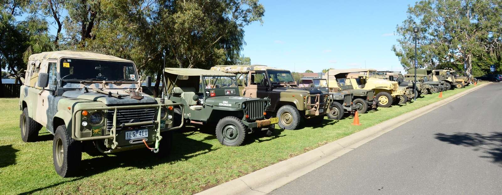 Memorabilia loved by military vehicle enthusiasts | Dairy News Australia