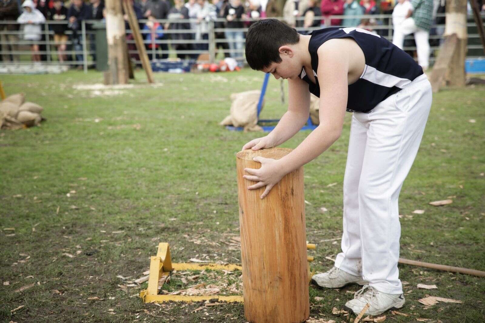 Woodchop swings into action | Benalla Ensign