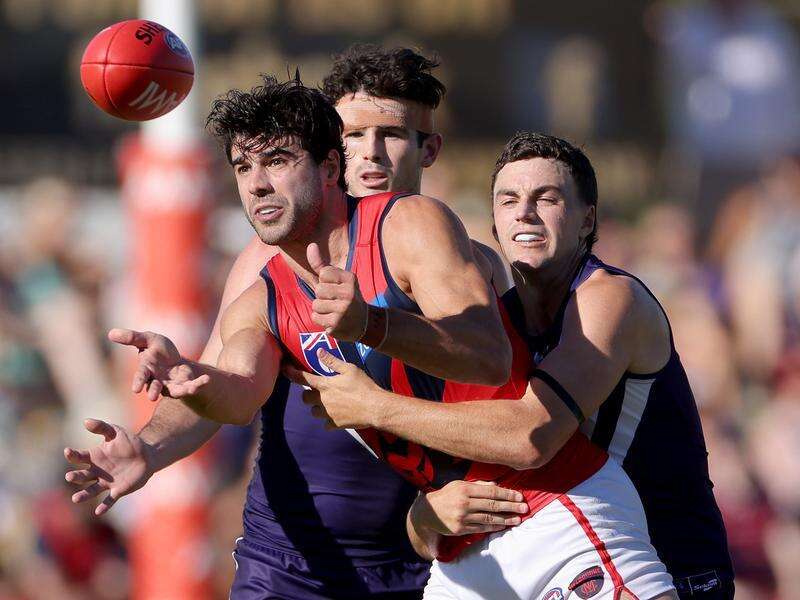Demons' refreshed midfield band faces Giant test | Country News