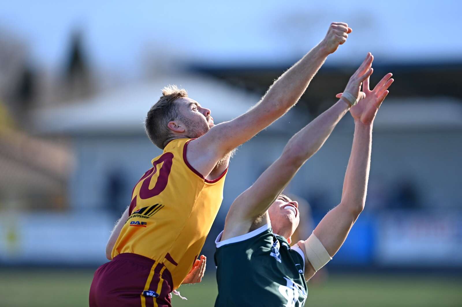 GVL ǀ Gallery ǀ Gallant Bears outgunned by rampant Murray Bombers ...