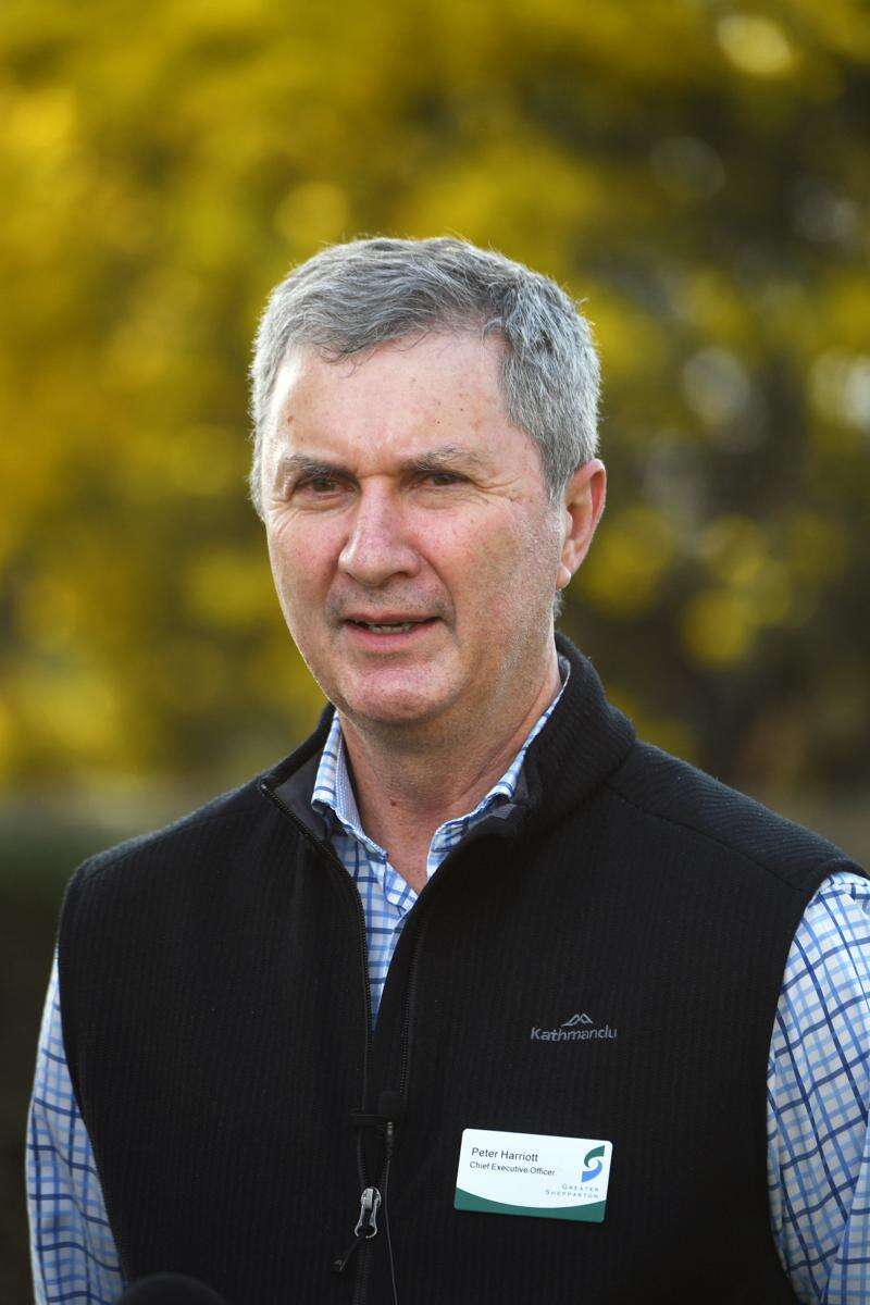 Council offers no comment on CEO contract meeting | Shepparton News