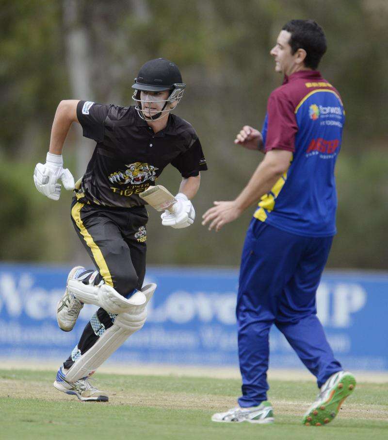Cricket exports | Josh Larkin makes first-grade century | Country News