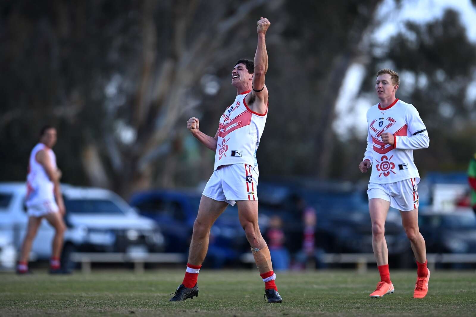 Gallery | Congupna tosses aside another flag rival, so who can beat the ...