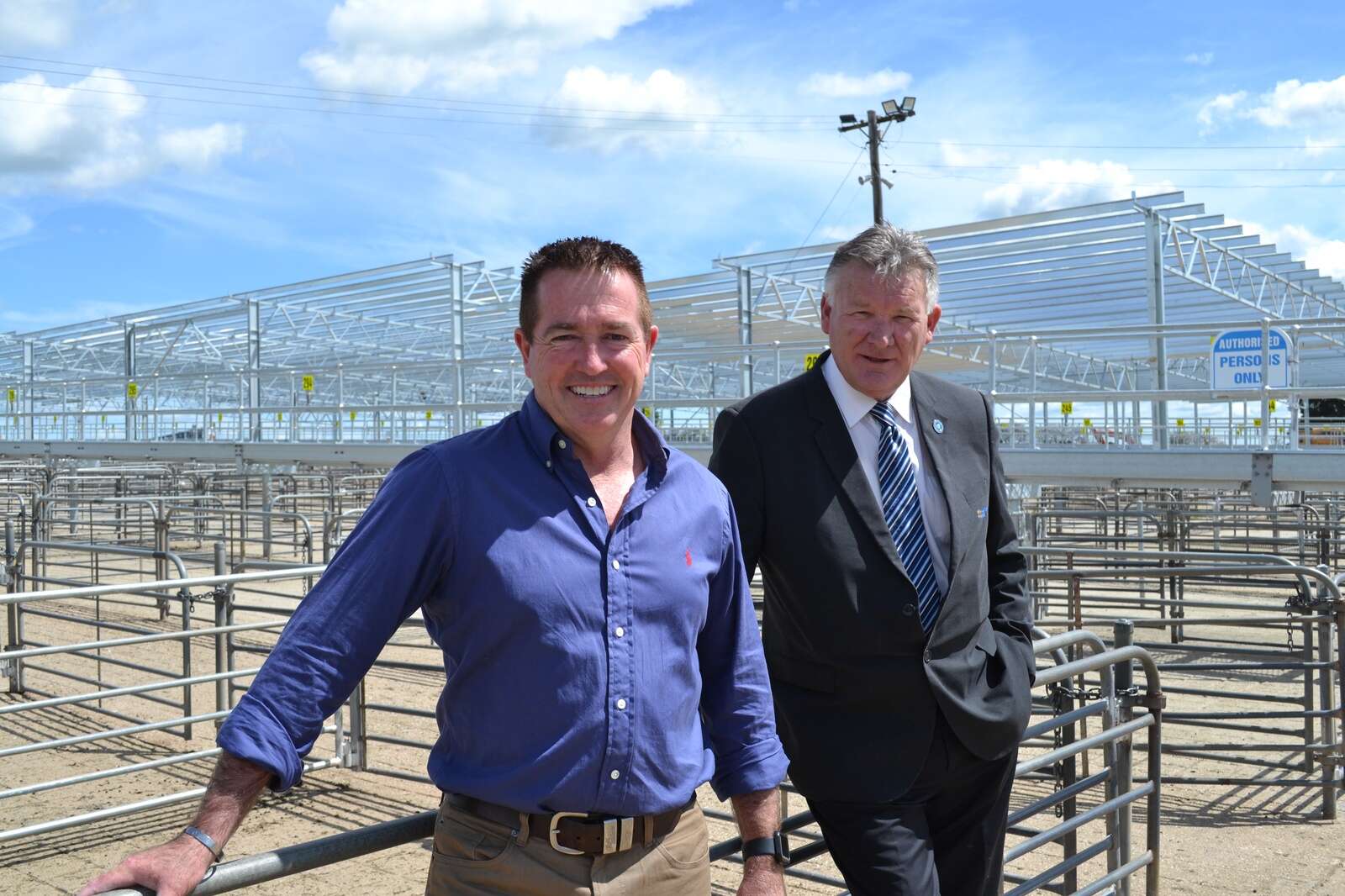 Minister visits A Class saleyards | Shepparton News