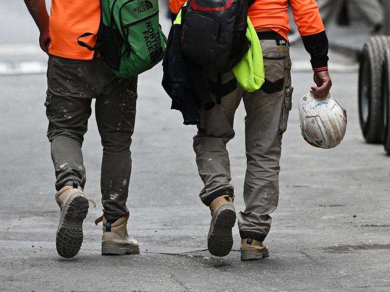 Low-paid workers receive 'catch-up' real wage boost | Kyabram Free Press