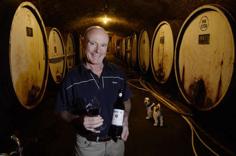 Legendary winemaker awarded with AM | Dairy News Australia