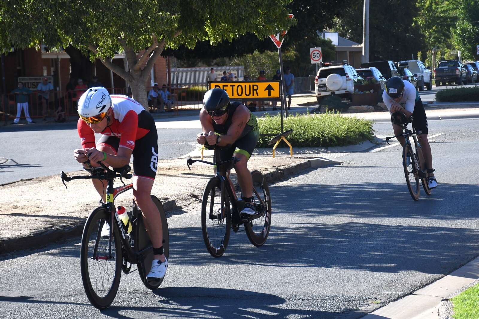 Gallery | Triathlon makes a splash in the twin towns | Riverine Herald
