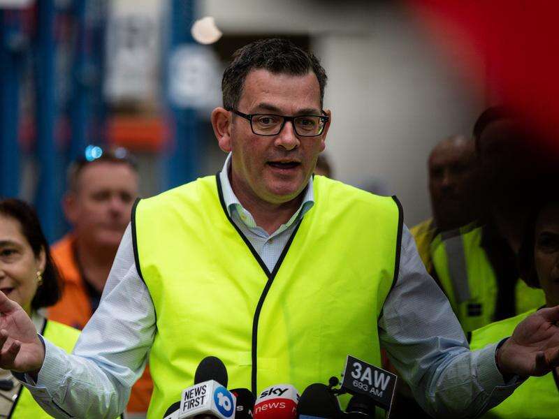 Vic Labor ups ante on level crossings | Country News