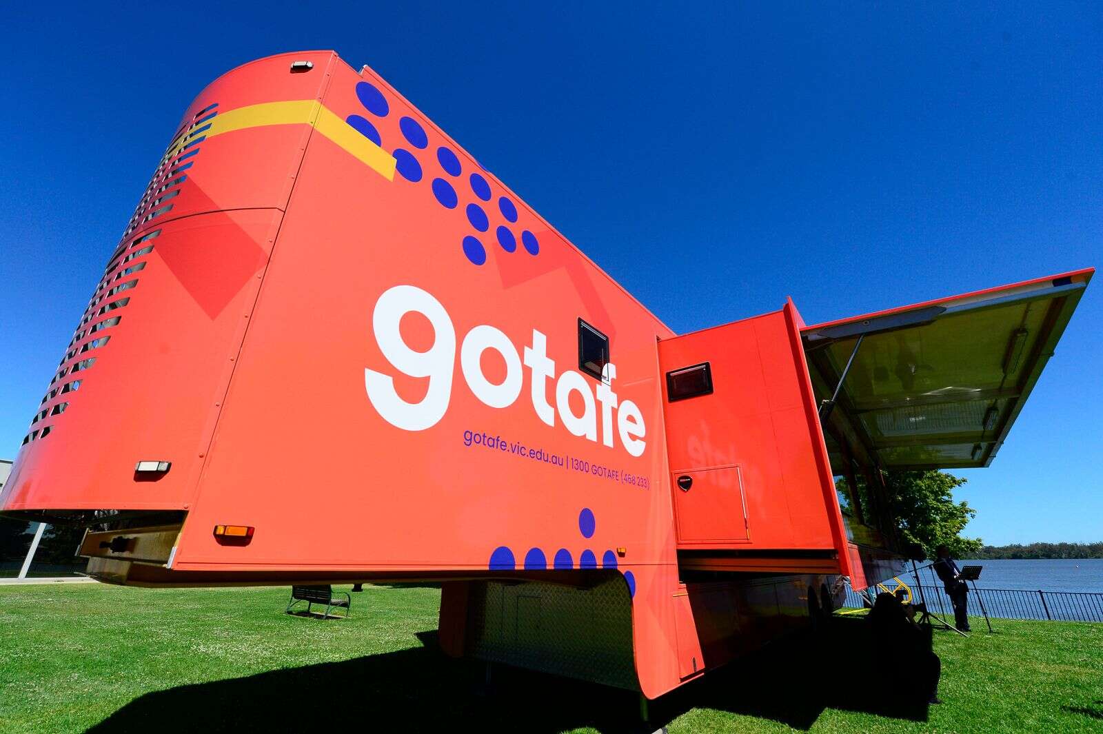 GOTAFE mobile campus heading for Benalla | Benalla Ensign