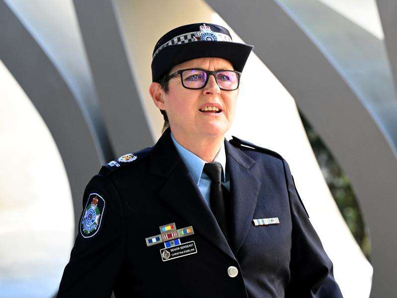 'Hero' officers rescued colleagues, retrieved bodies | Shepparton News