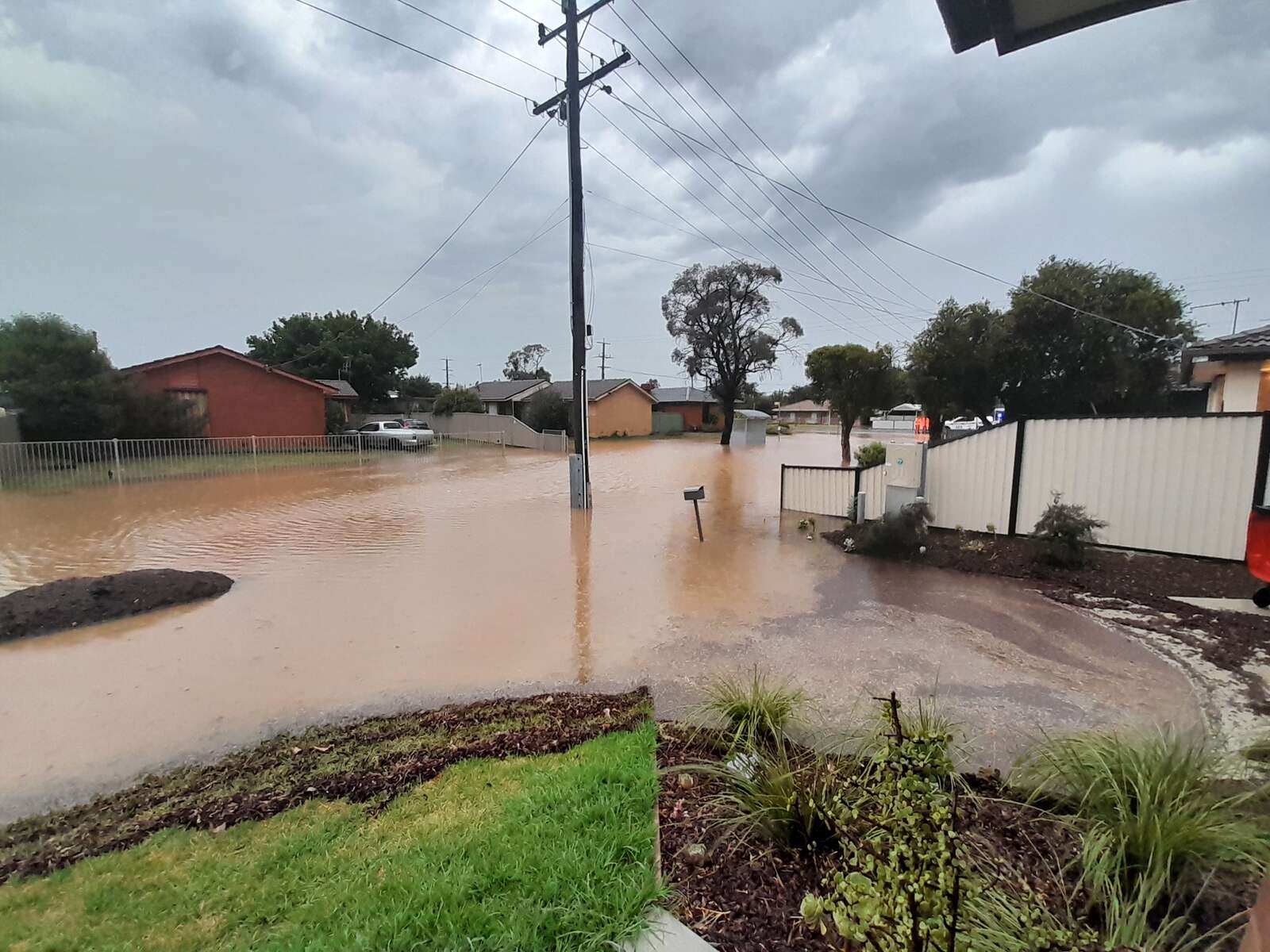 Fast rising water worries residents | Shepparton News