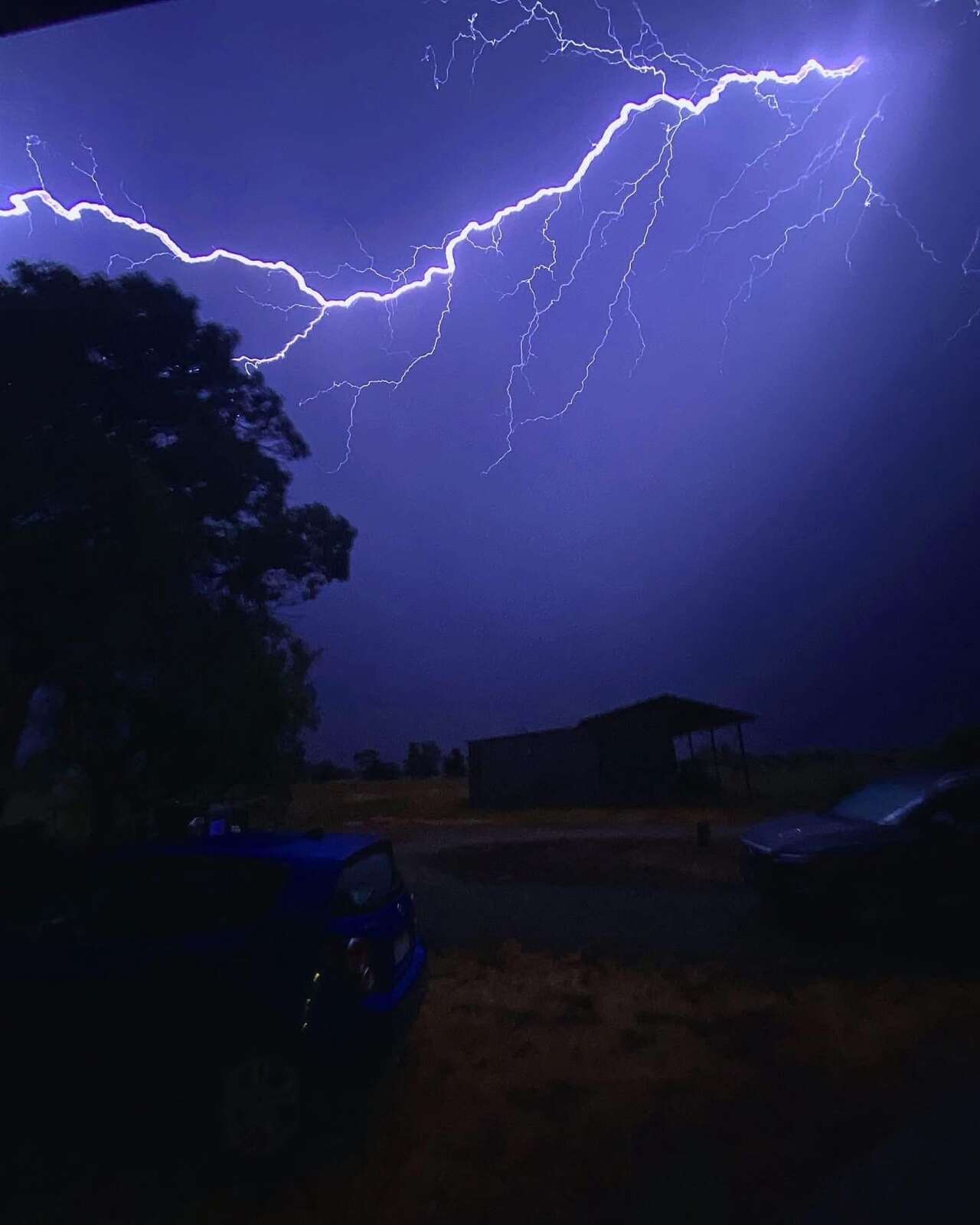 Sudden storm dumps damaging hail across region | Riverine Herald