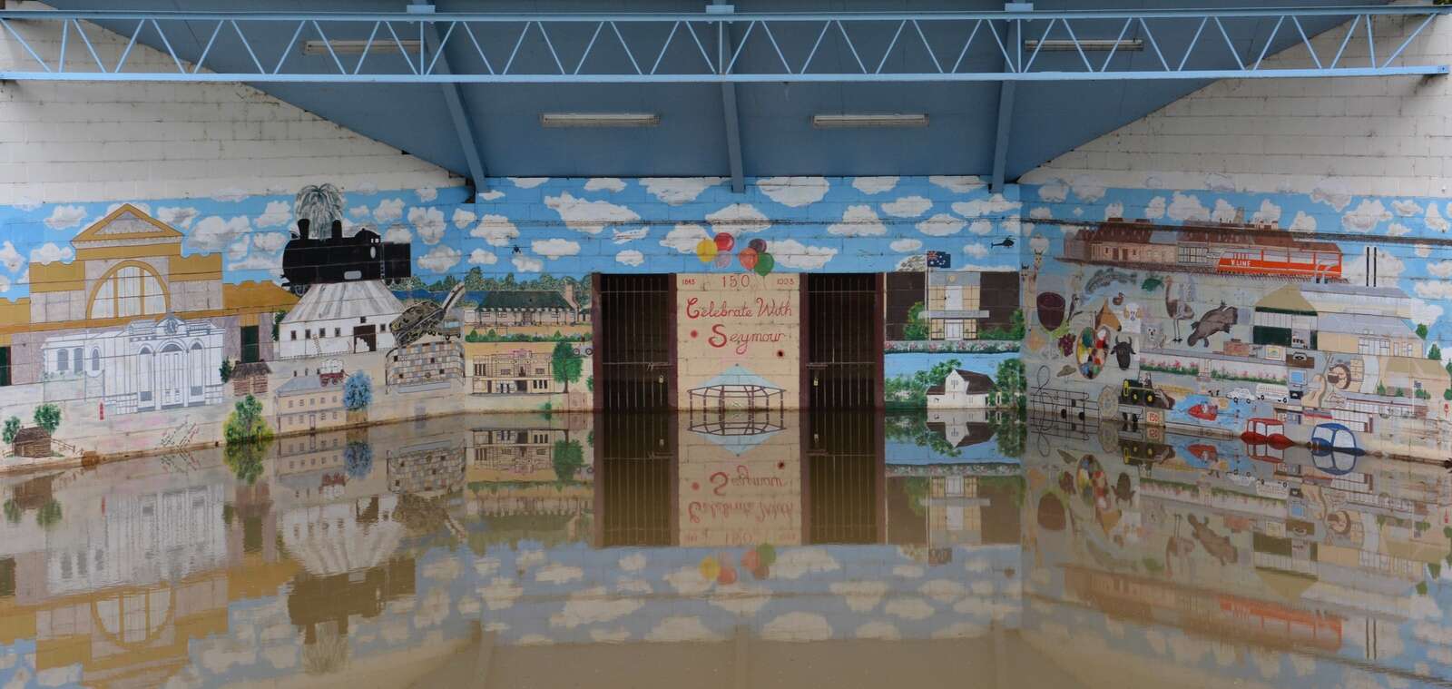 Weir releases help water levels but brace for further rain | Riverine ...