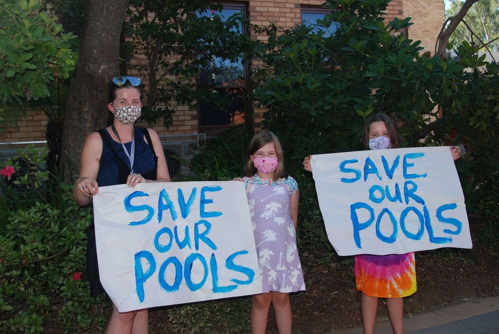 Campaspe Shire residents rally to ‘save our pools’ | Riverine Herald