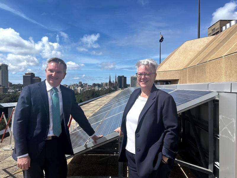 Feds 'supercharge' clean energy build to keep lights on | Country News