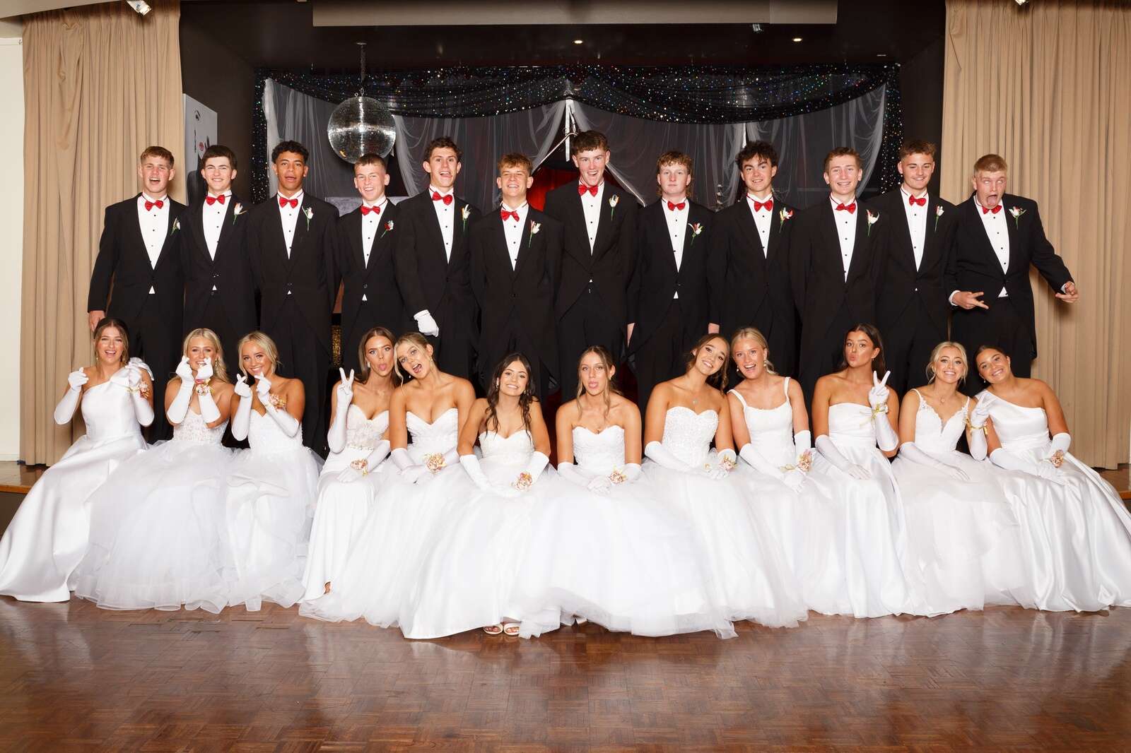 Debutantes dance the night away | Riverine Herald