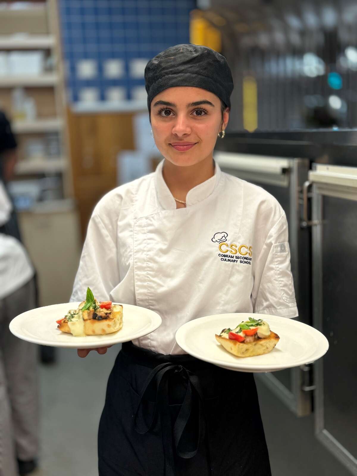 Students take over Sporties kitchen | Shepparton News