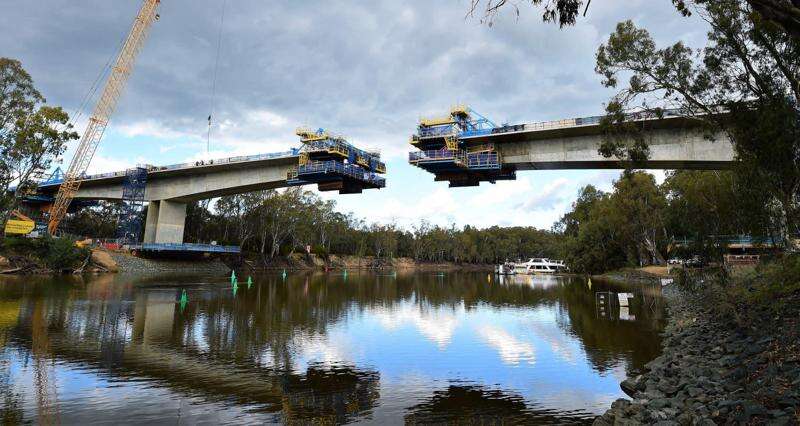 New Echuca-Moama bridge to join in October | Riverine Herald
