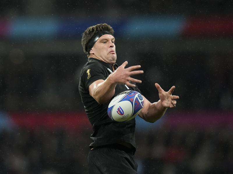 Plummer and Lord to stay with NZ, Scott Barrett hopeful | Riverine Herald