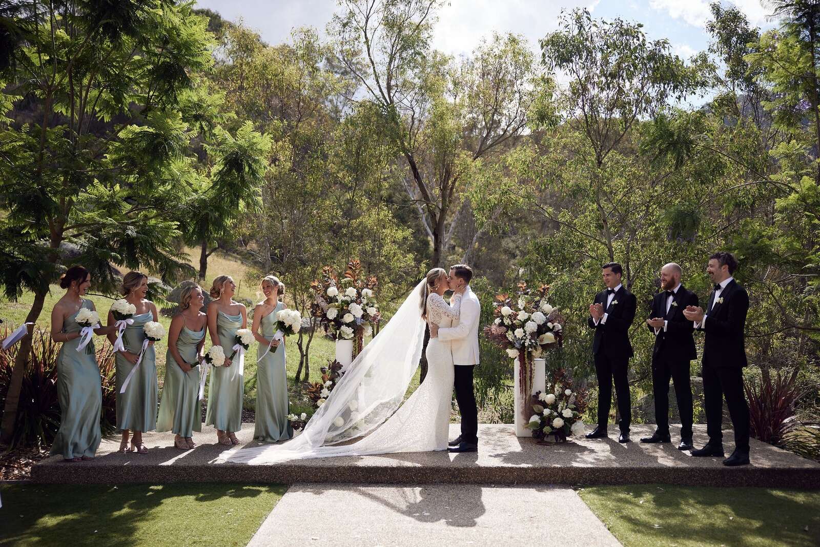 Presenting Mr and Mrs Seymour | Seymour Telegraph