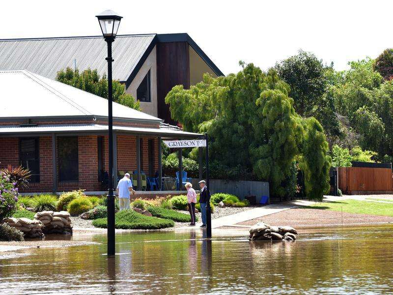 Man found dead in Victorian floods | Dairy News Australia