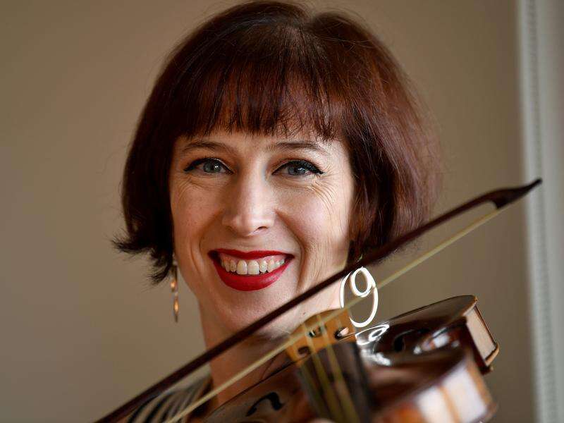 Aussie violinist to strike a chord at king's coronation | Dairy News ...