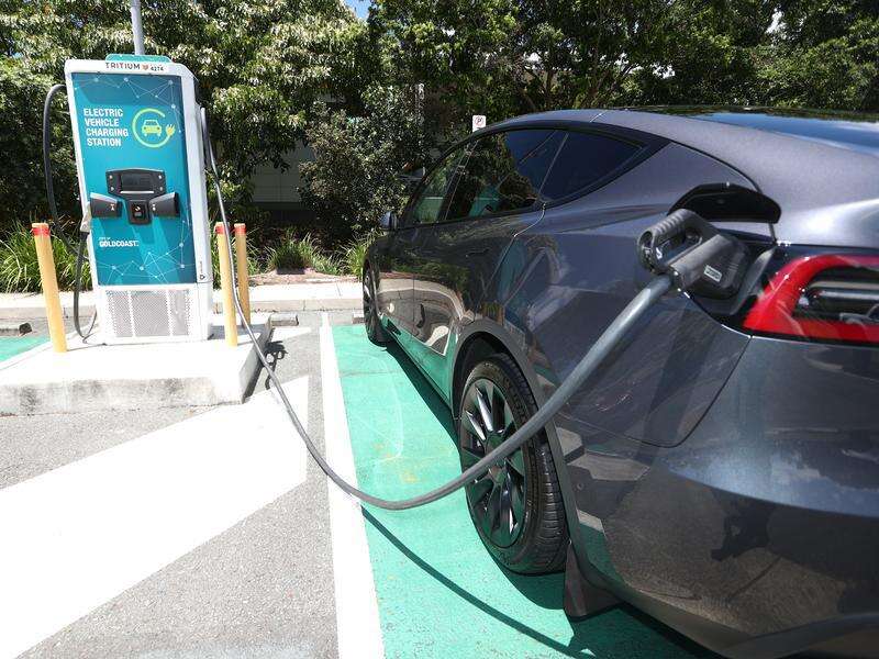 Labor touts EVs to households as charging sites rise | Shepparton News