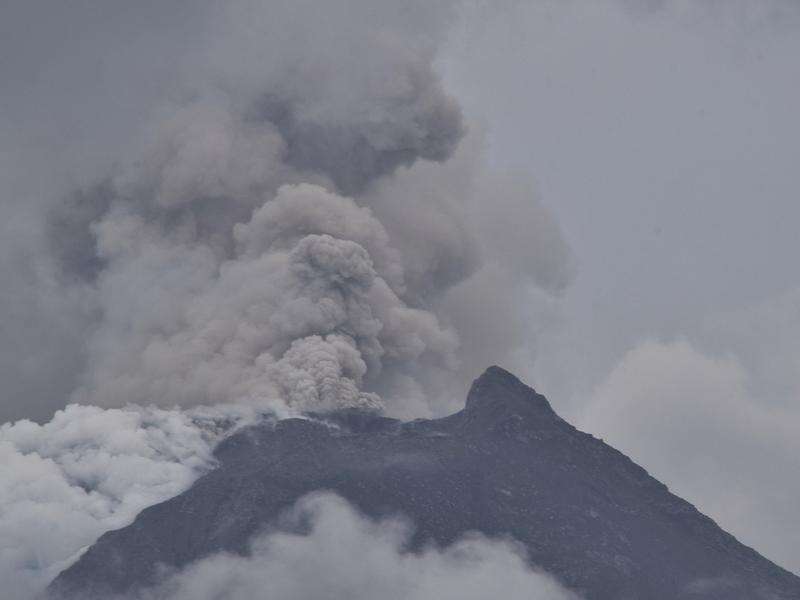At least 10 killed in Indonesian volcano eruption | Kyabram Free Press