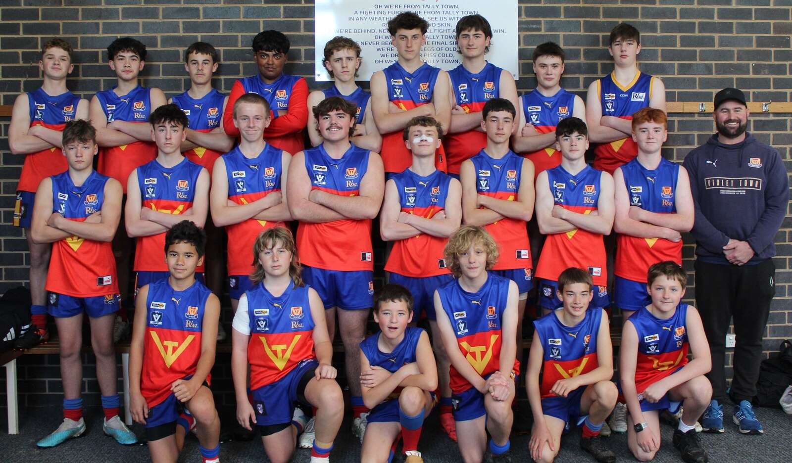Violet Town secures grand final spot with dominant win | Benalla Ensign