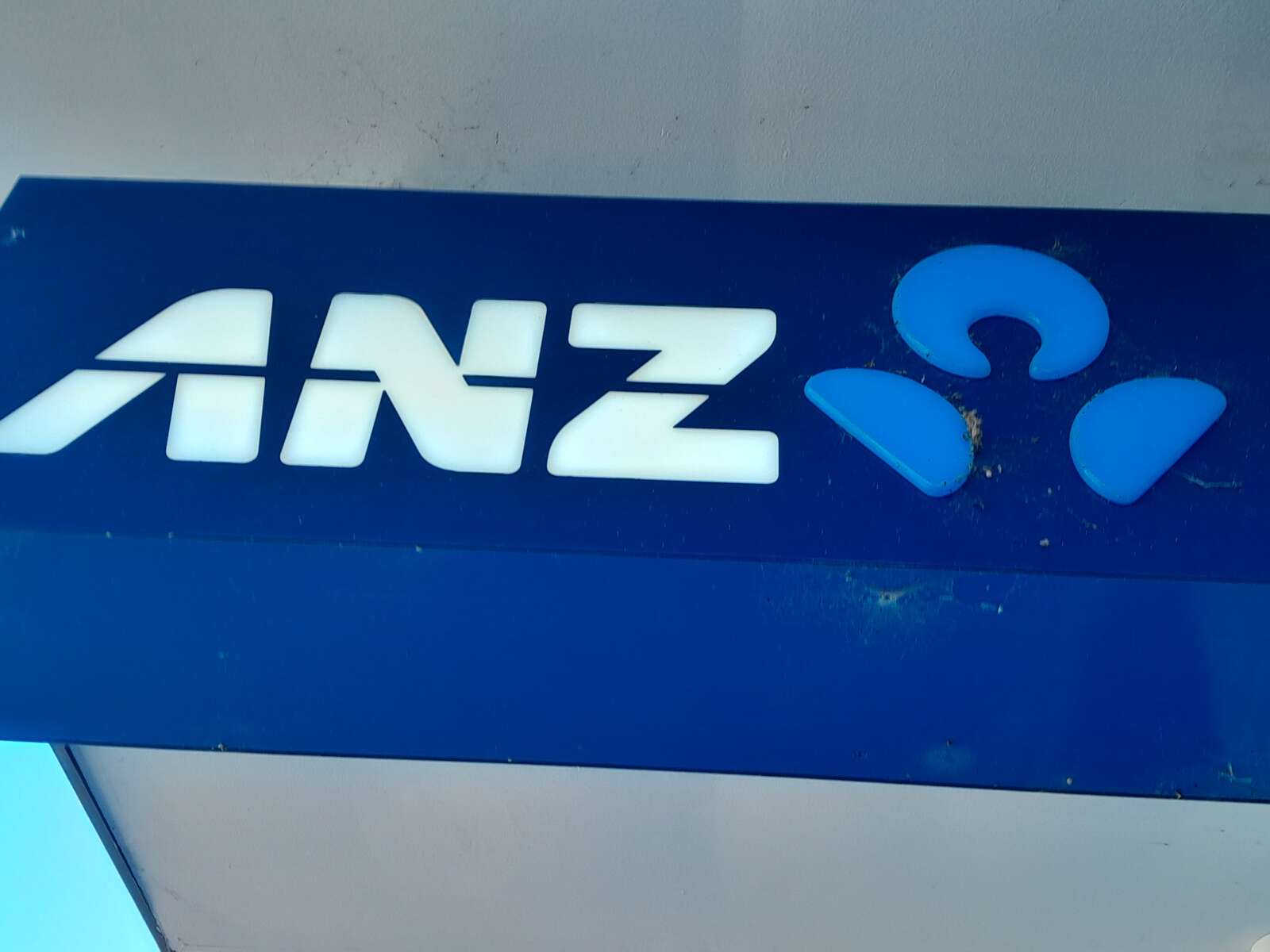 Seymour ANZ closes | Country News