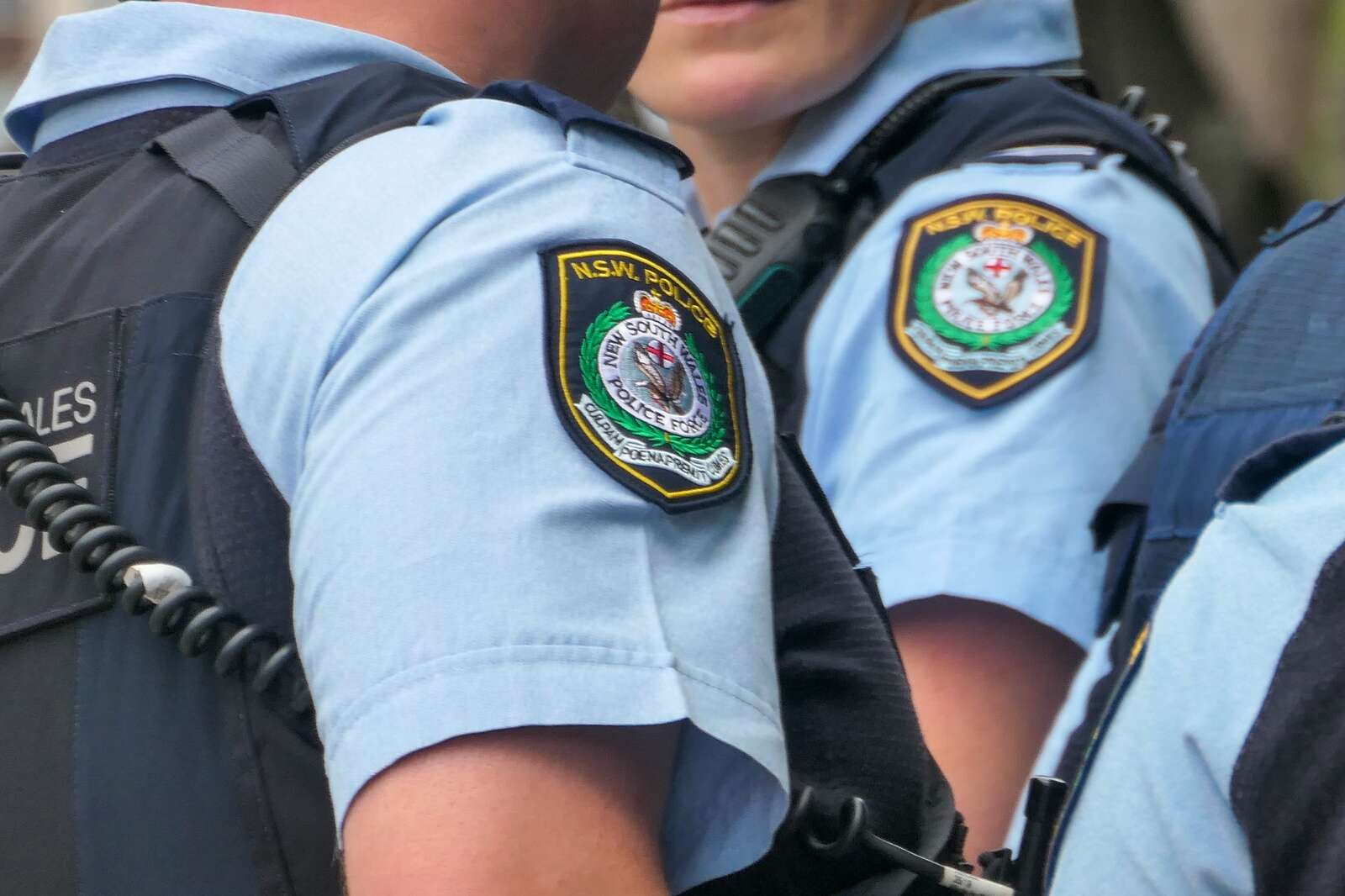 Two raids, five local arrests | Southern Riverina News
