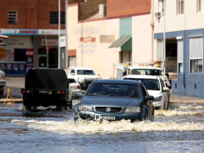 Storm warnings in NSW heading into weekend | Shepparton News